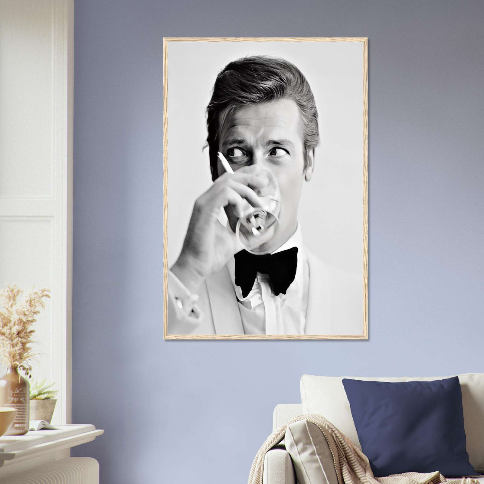 Roger Moore Poster Classic Hollywood 007 James Bond Poster Classic ...