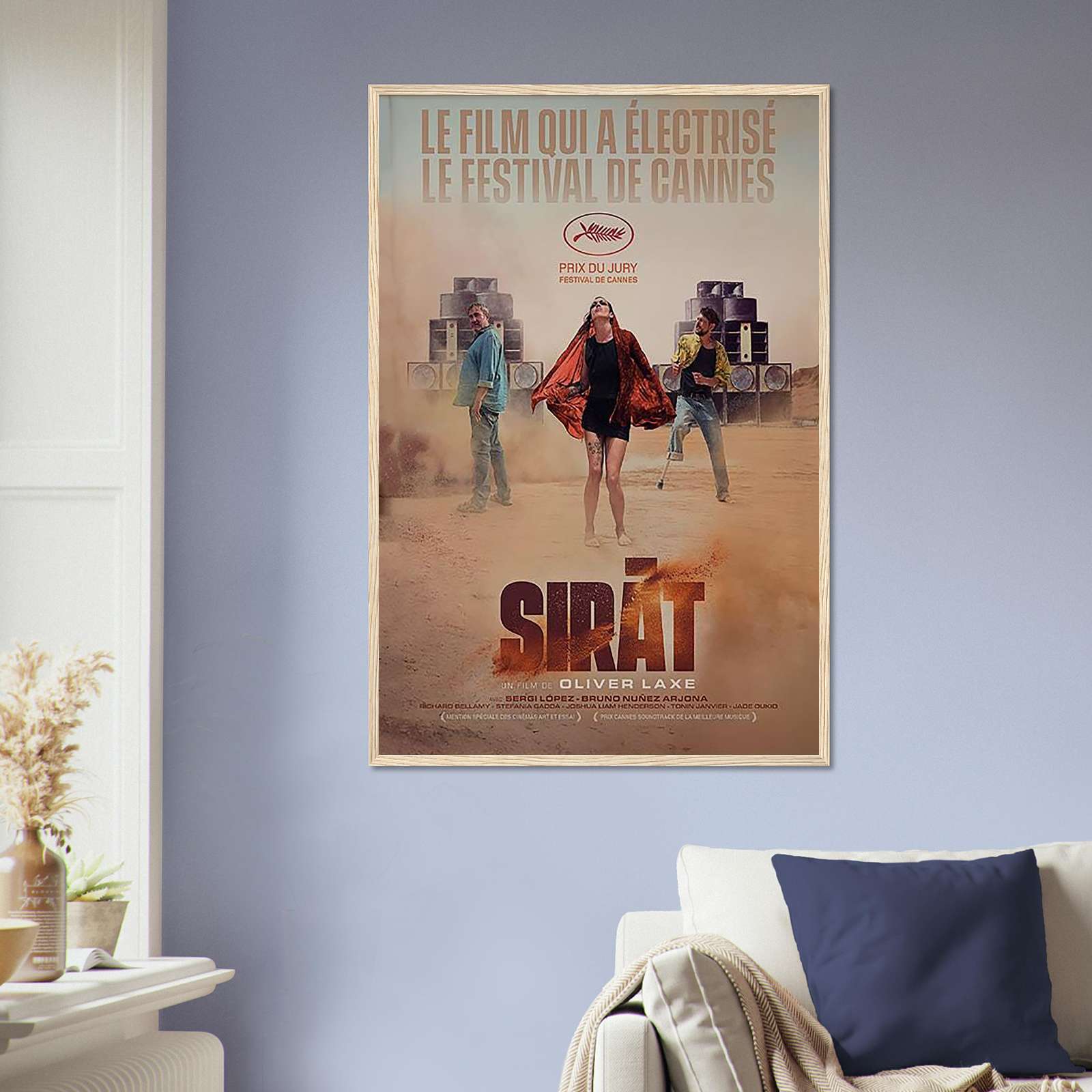Tooth Fairy (2010) Movie Poster Print - Citiesbox