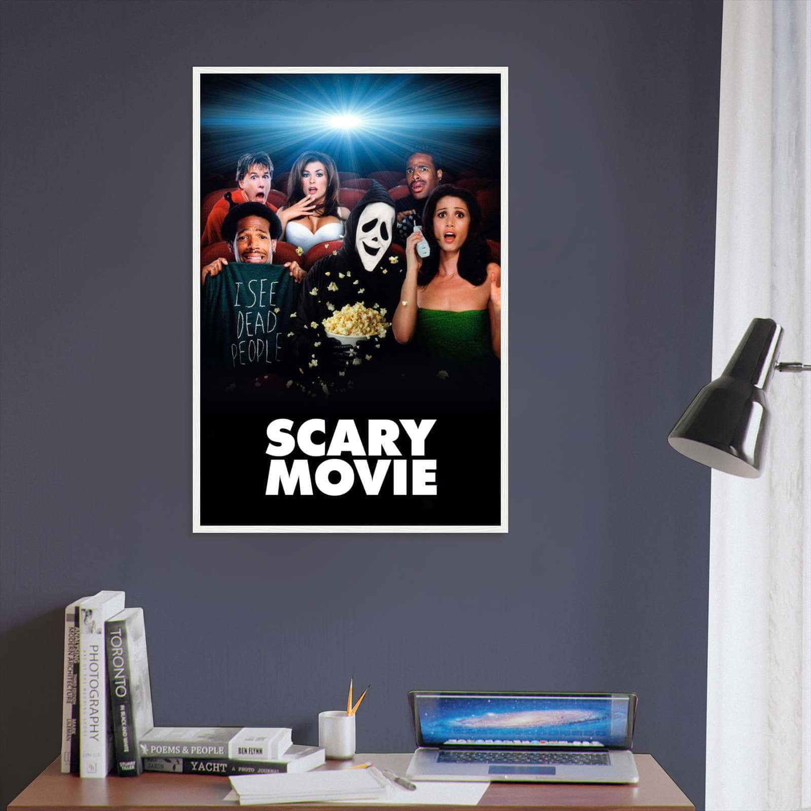 Scary Movie (2000) Movie Poster Print - Citiesbox