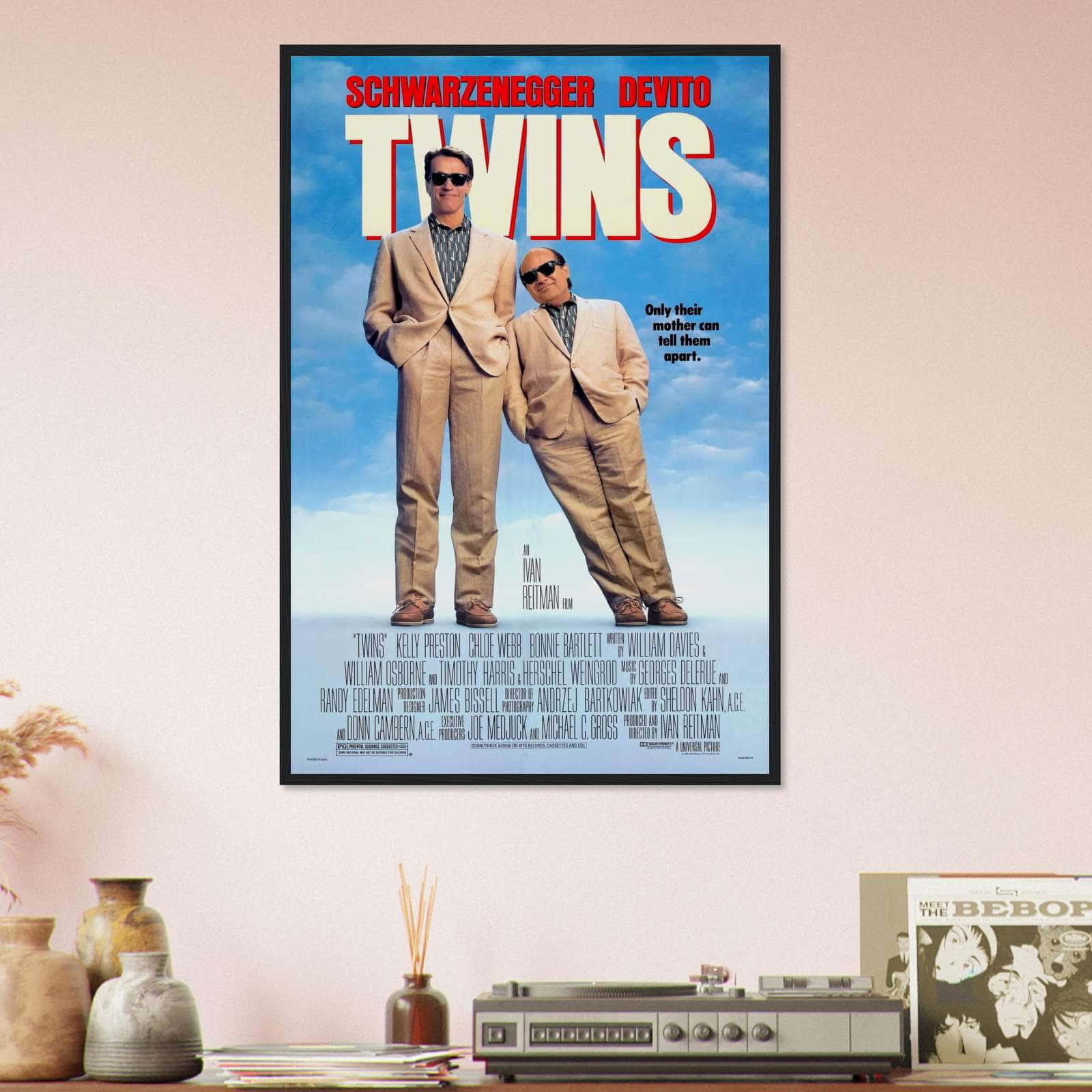 Twins (1988) Movie Poster Print - Citiesbox